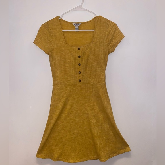 Arizona Jean Company | Dresses | Small Yellow Arizona Dress | Poshmark